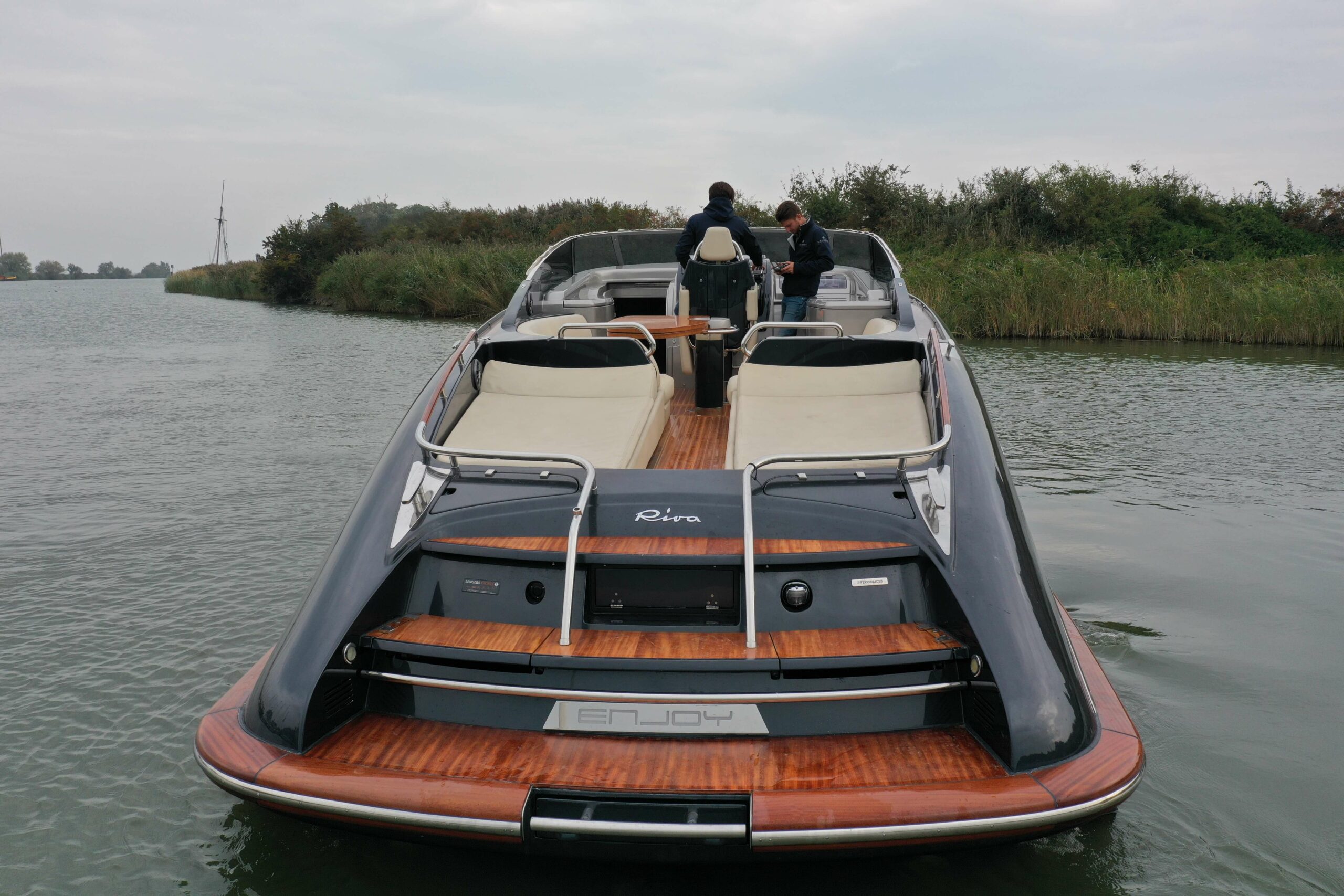 Riva Rivarama 44 Super - Lengers Yachts: Luxury Yacht dealer Europe