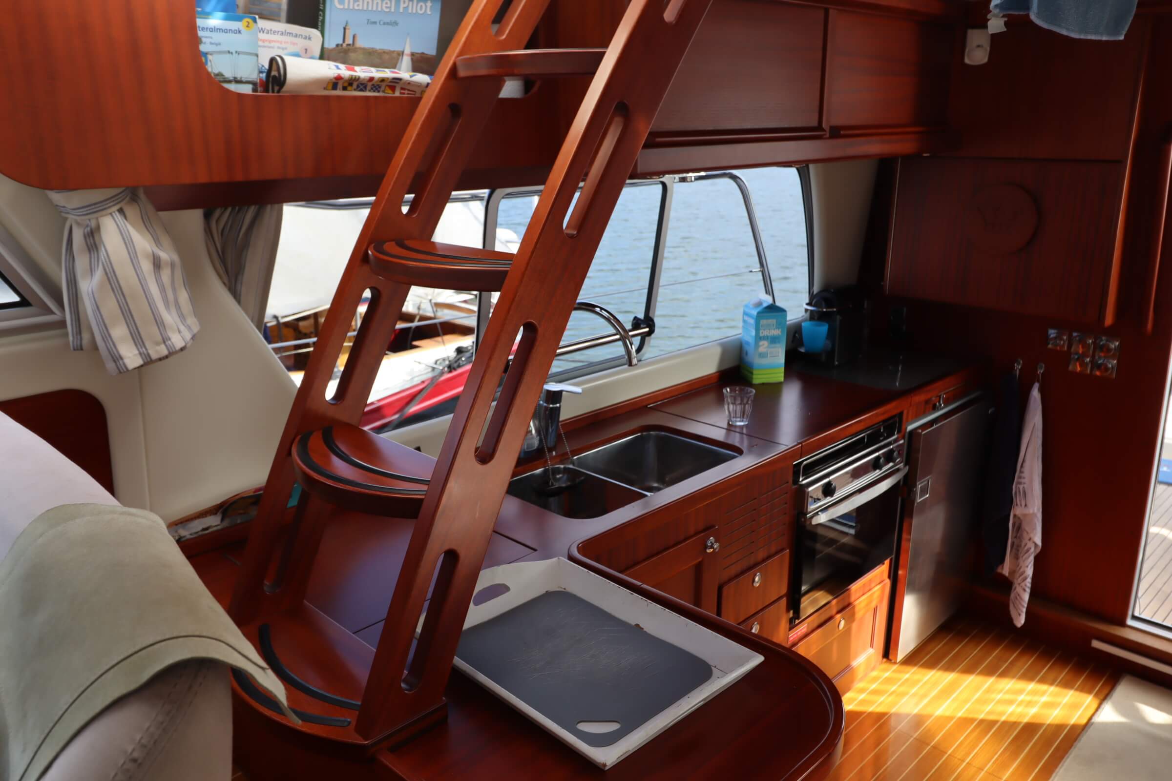 Storebro 435 Commander #11 - Lengers Yachts: Luxury Yacht dealer Europe